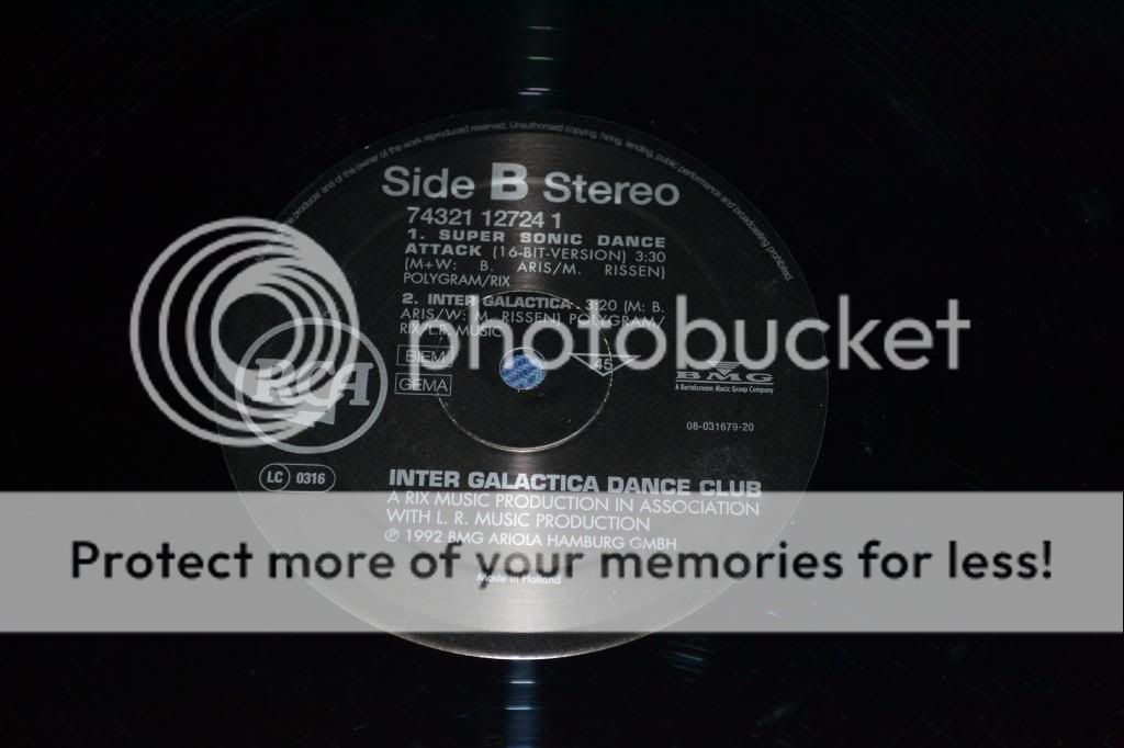 Super Sonic Dance Attack Vinyl Discovery - Sonic Chat - Sonic Stadium