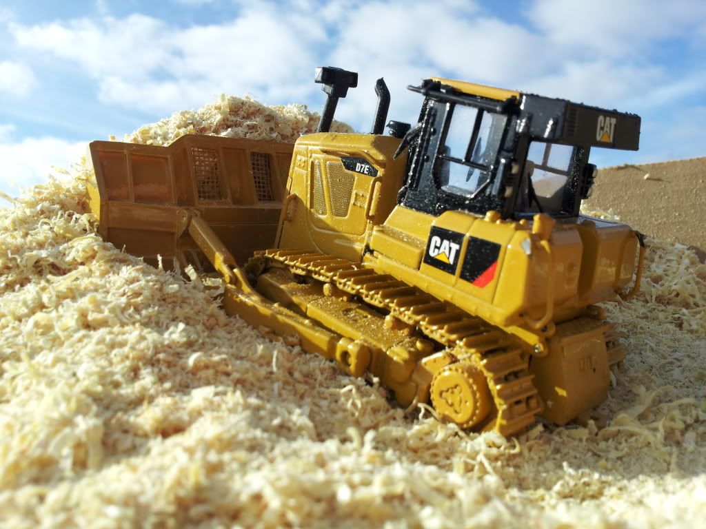 New CAT D7E Woodchip dozer - General Topics - DHS Forum